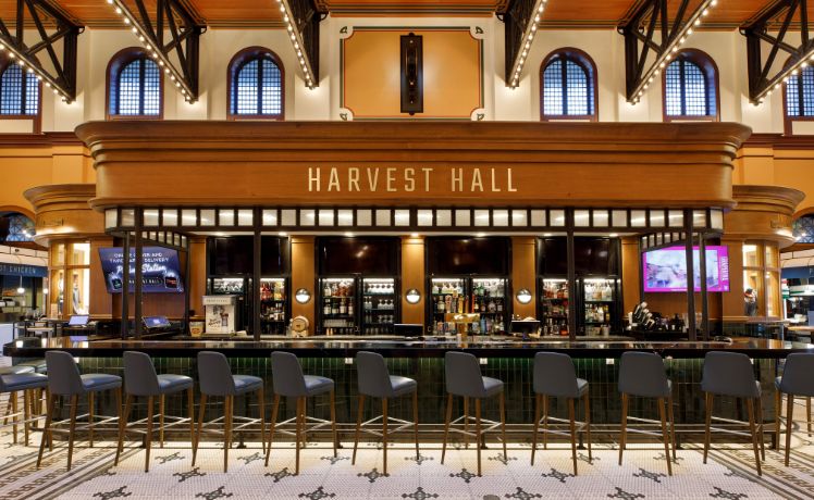 Bars in Grapevine TX | Third Rail & Main Bars Near DFW Airport