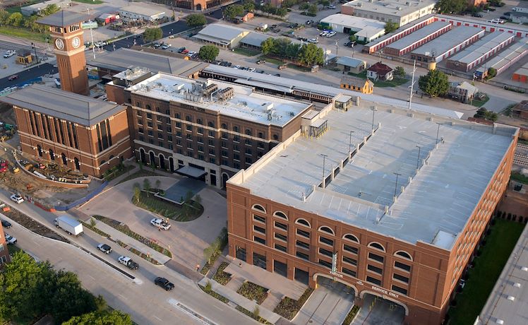 Downtown Grapevine Restaurants On Main Street | Harvest Hall